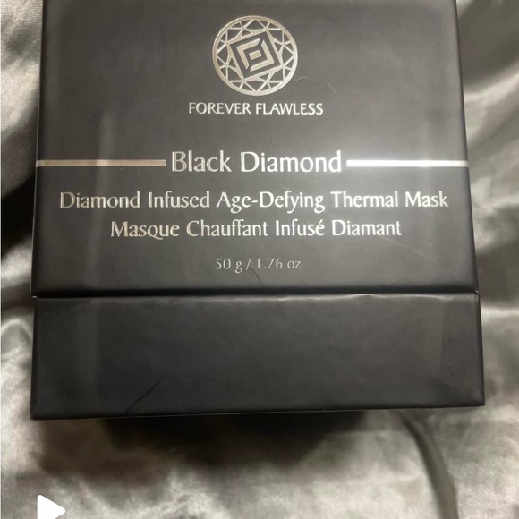 Forever Flawless | Skincare | Forever Flawless Black Diamond Diamond ...